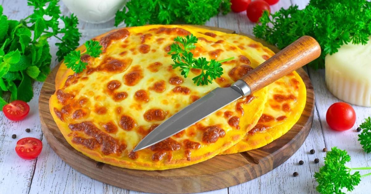Georgian Corn Flatbread with Cheese for a Unique Culinary Experience ...