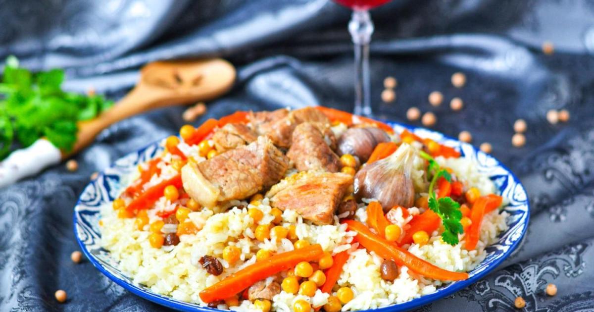 Authentic Samarkand Pilaf: A Traditional Recipe with Lamb and Aromatic ...